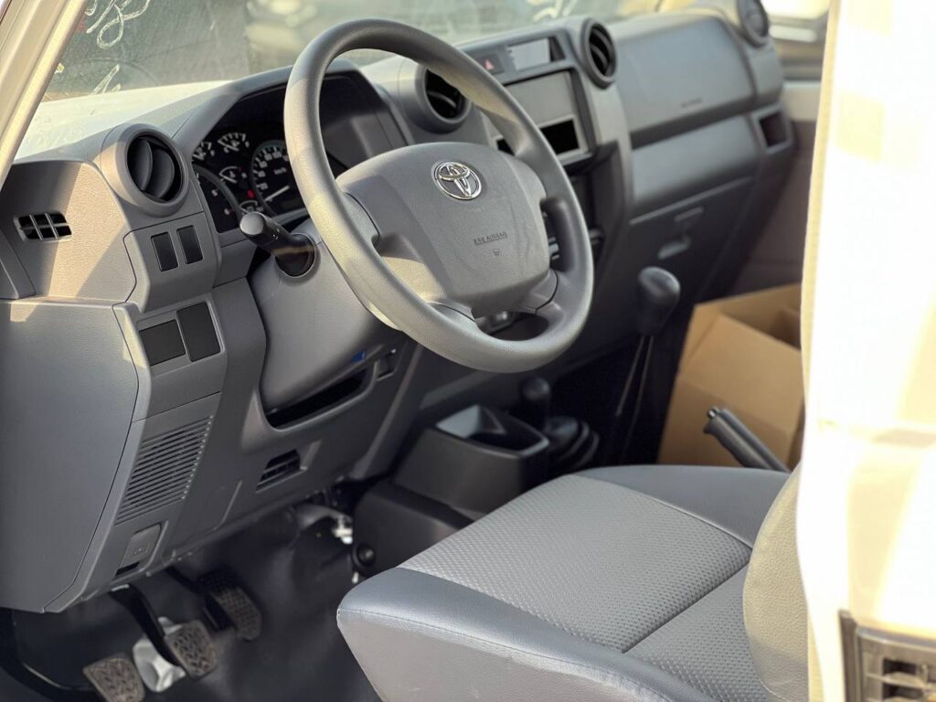 Toyota Pickup LC79 Single Cab 2023 for Sale in UAE / Dubai